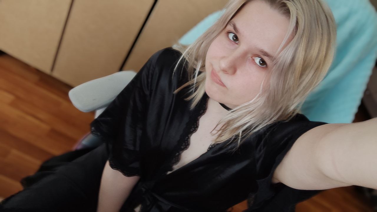 Telegram channel "Little Light Corner 🎄" — @littlelightcorner — TGStat